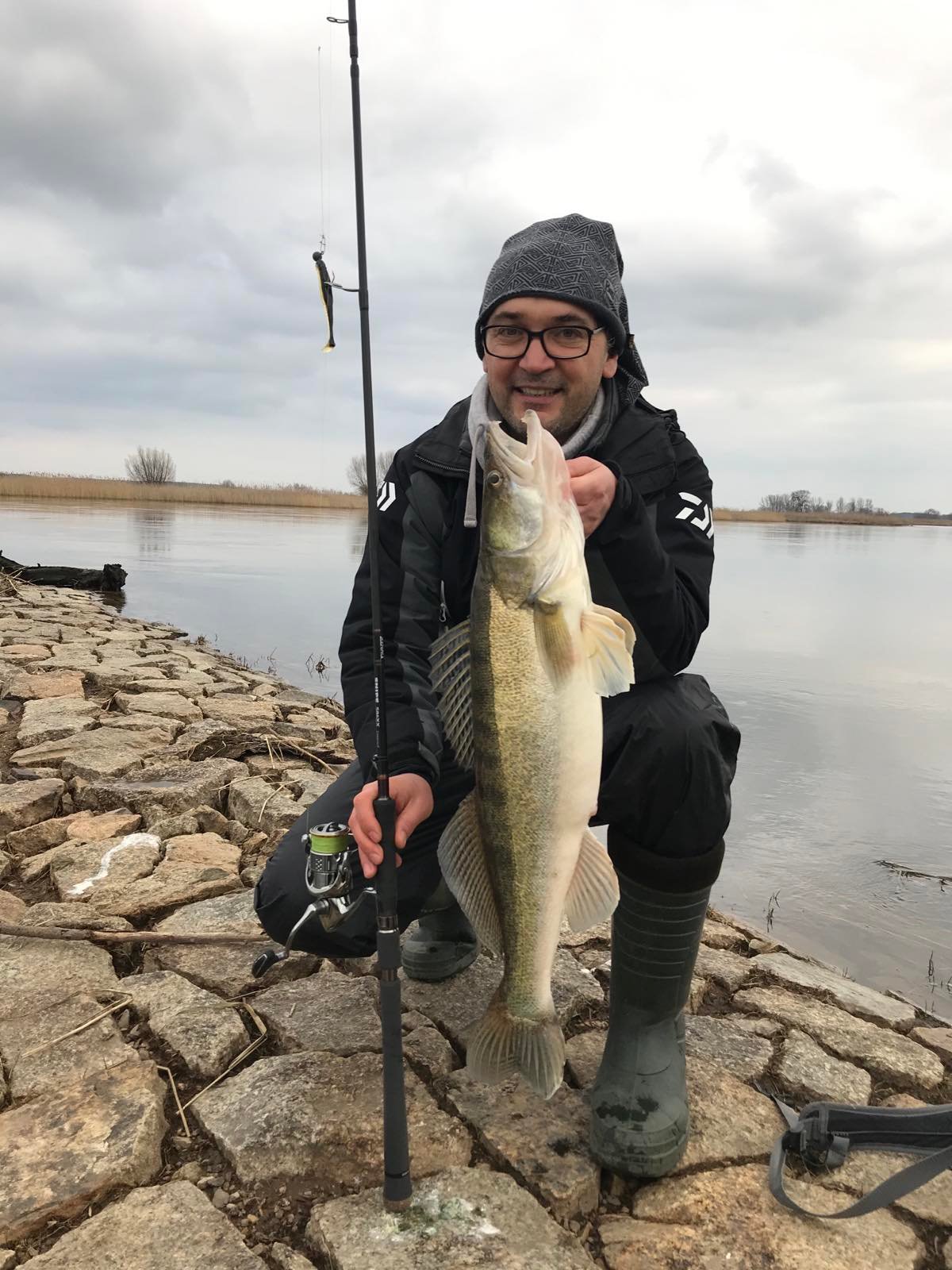 Review: Zenaq Snipe S86XX Longcast – A perfect rod for zander fishing ...